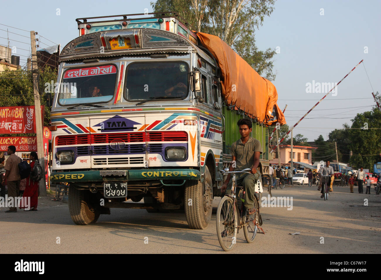 Nepali truck hi-res stock photography and images - Alamy