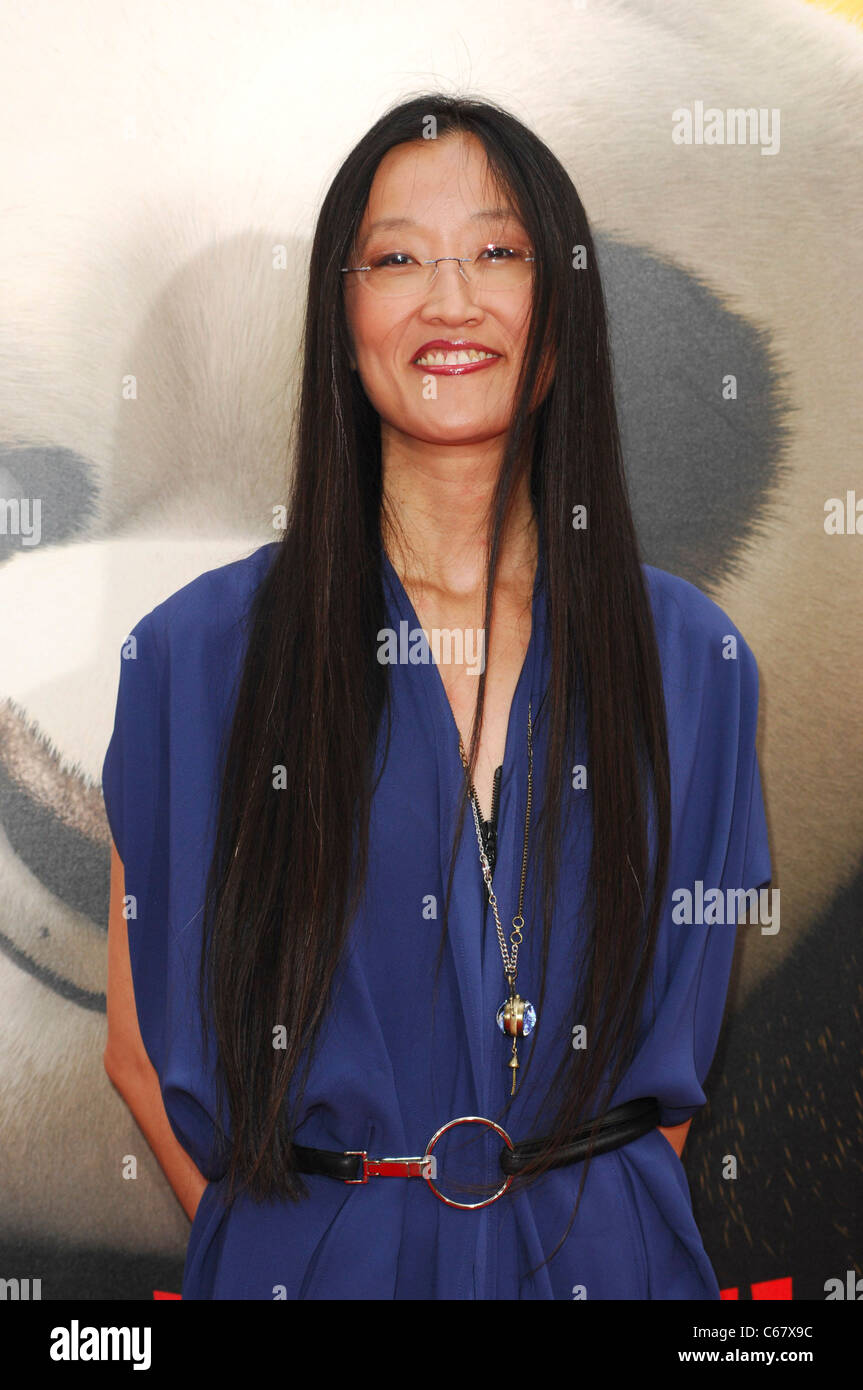 Jennifer Yuh Nelson at arrivals for KUNG FU PANDA 2 Premiere, Grauman's ...
