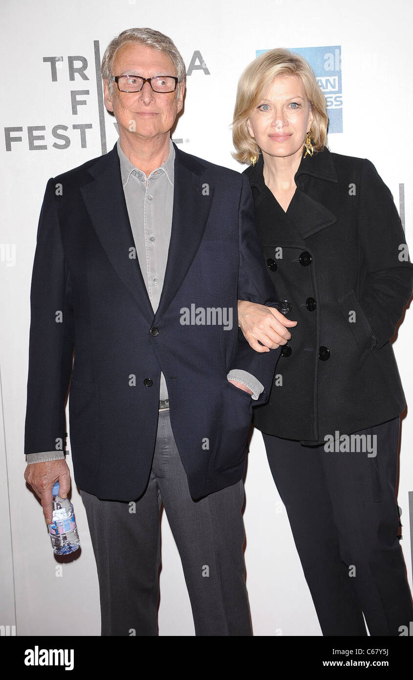 Mike Nichols, Diane Sawyer at arrivals for JESUS HENRY CHRIST World ...