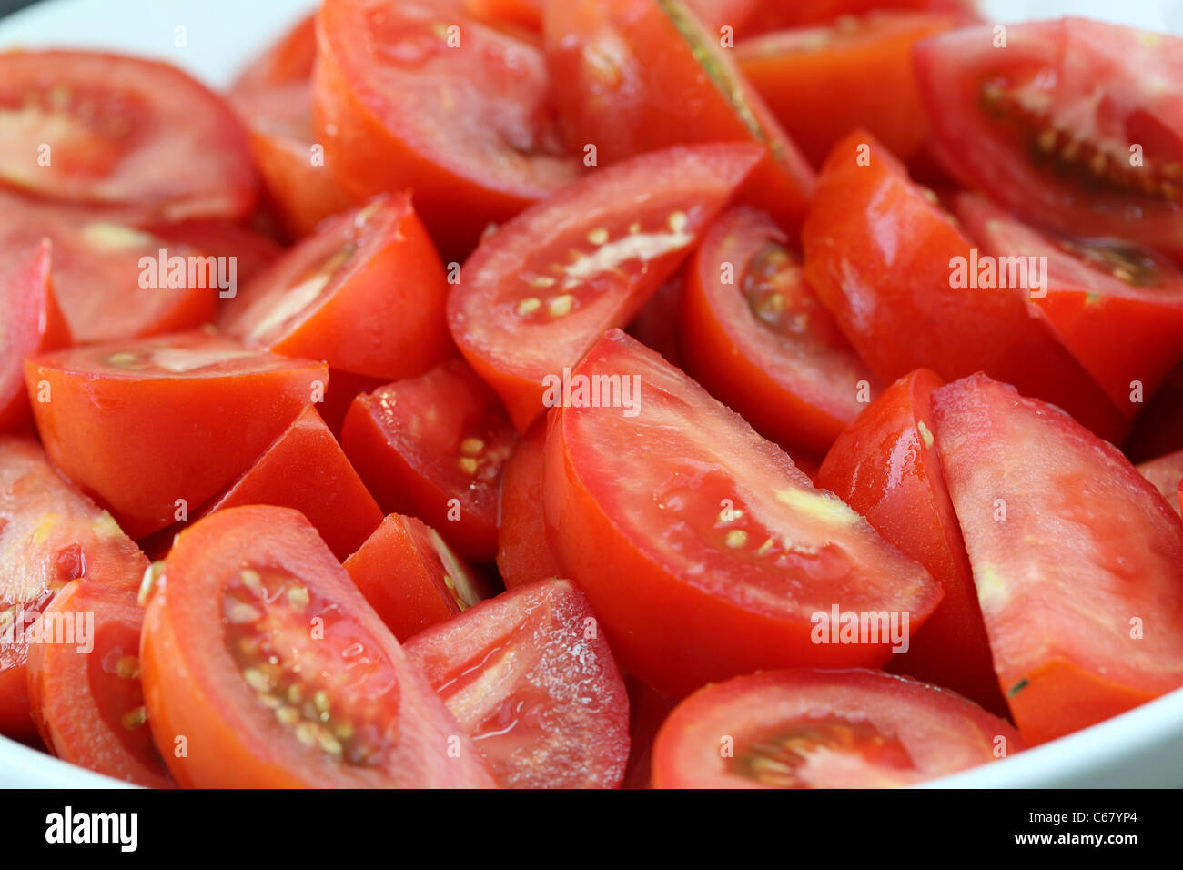 Chopped fresh tomatoes hi-res stock photography and images - Alamy