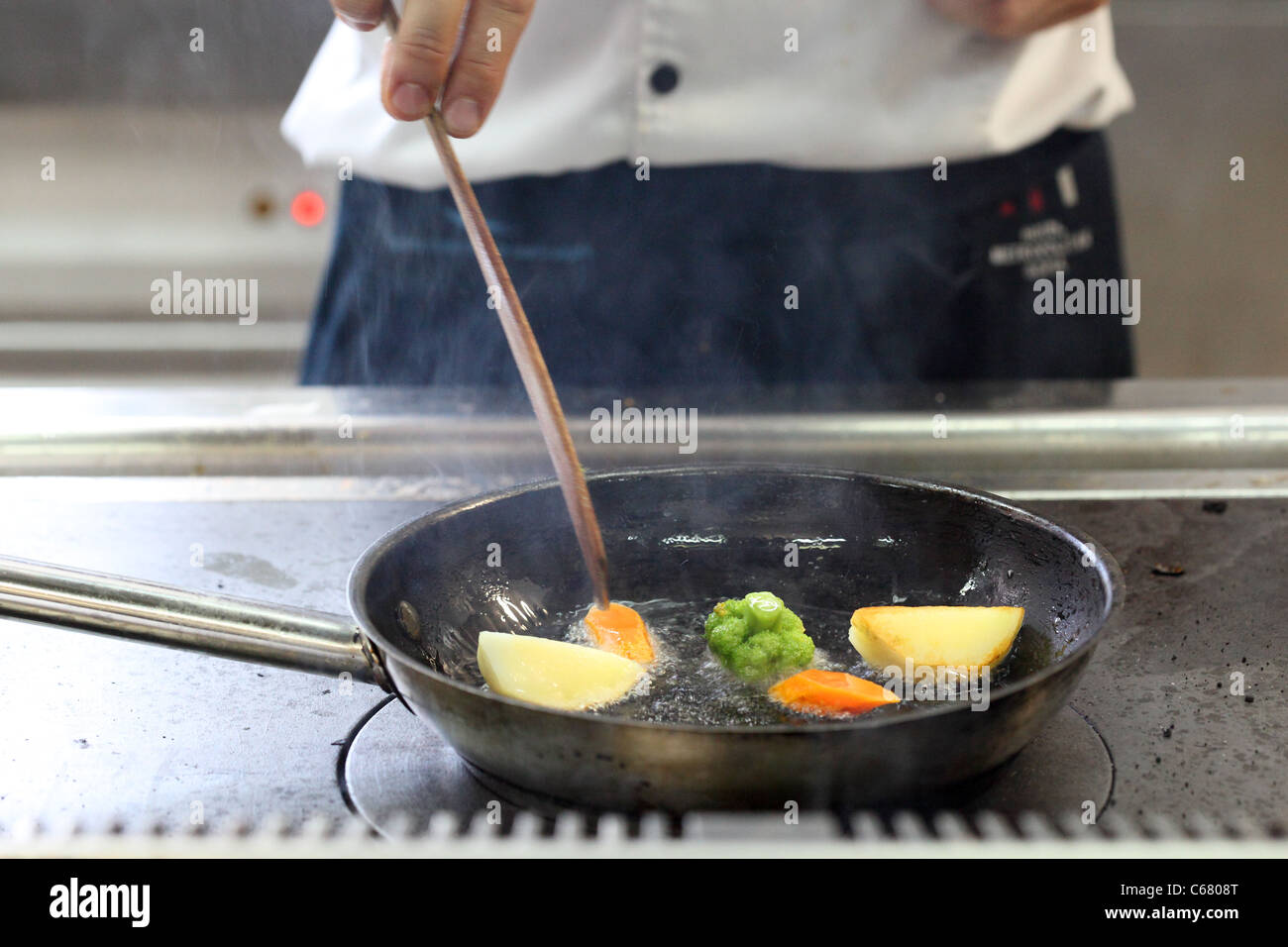 fire chef cook cooking Stock Photo - Alamy