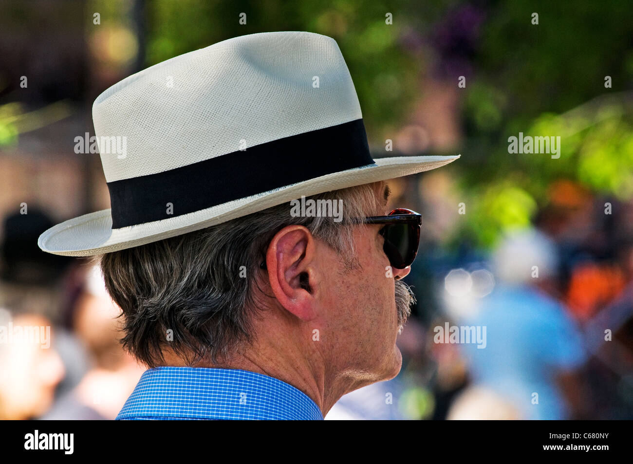 Man fedora hi-res stock photography and images - Alamy
