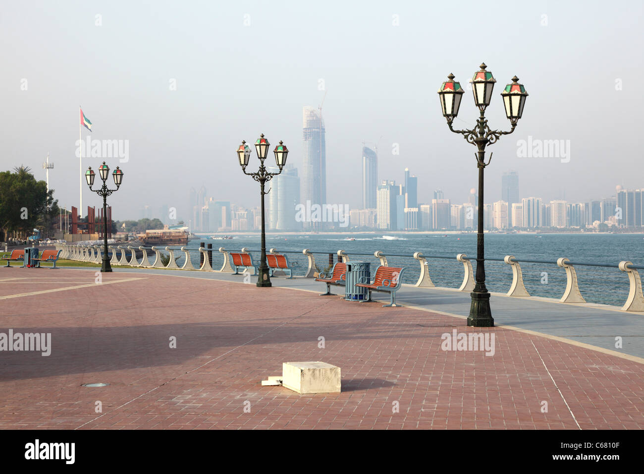 Promenade in Abu Dhabi, United Arab Emirates Stock Photo - Alamy