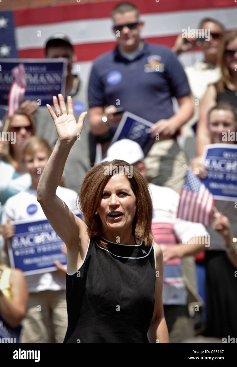 US Republican Presidential candidate Michelle Bachmann campaigns on ...