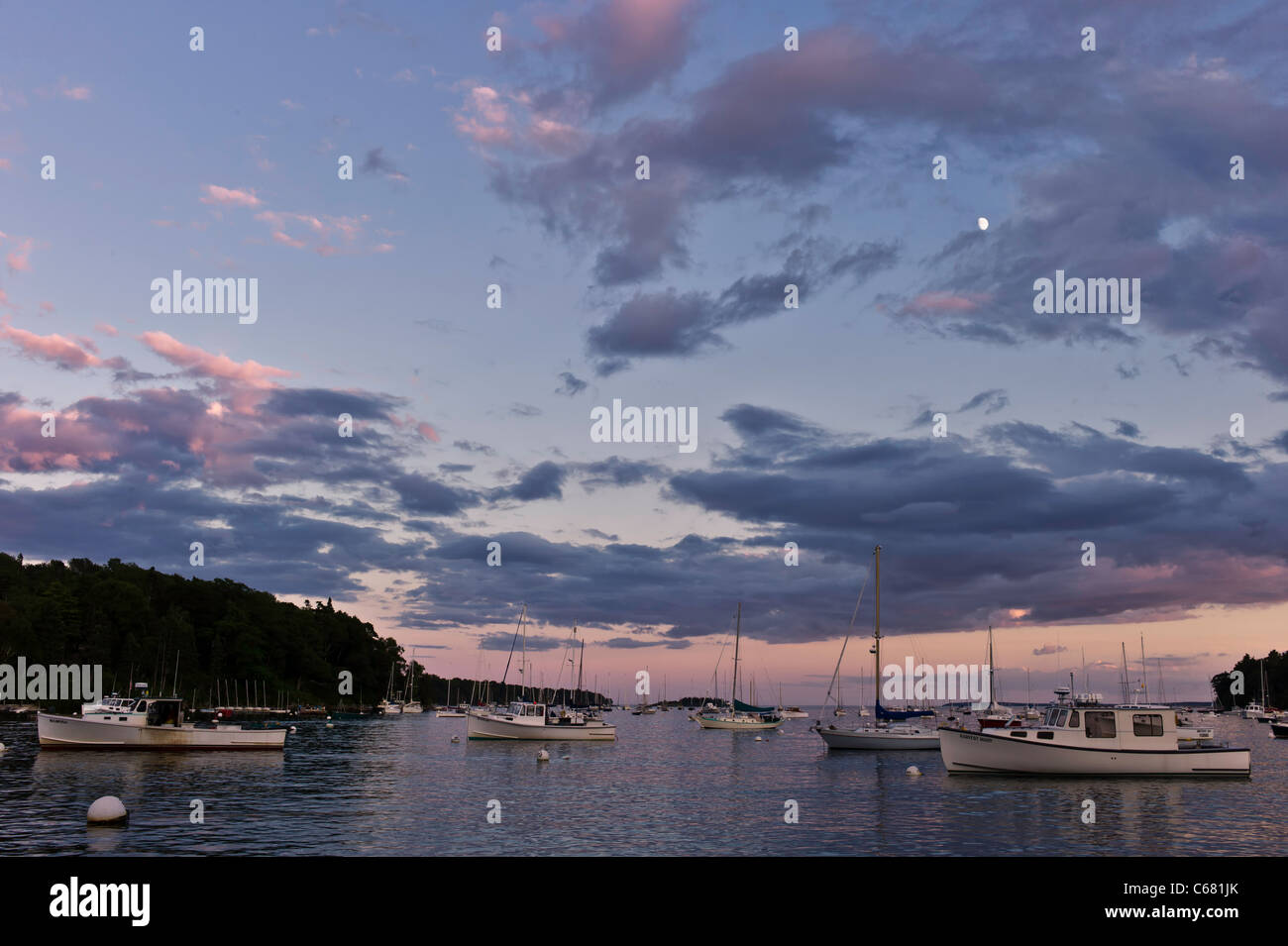 Harbor with fishing hi-res stock photography and images - Alamy