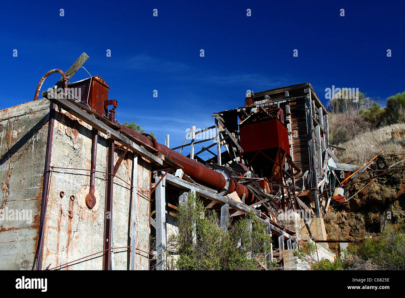Liquid mercury hi-res stock photography and images - Alamy
