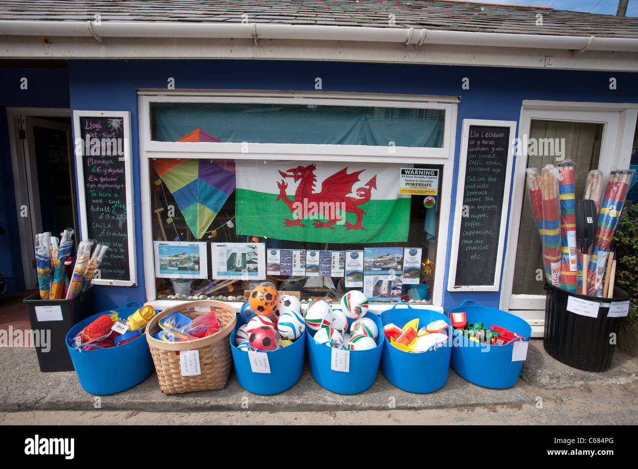 Tresaith Village High Resolution Stock Photography and Images - Alamy