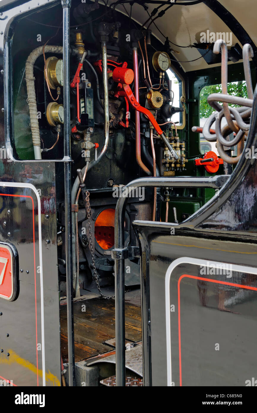 Footplate steam locomotive hi-res stock photography and images - Alamy