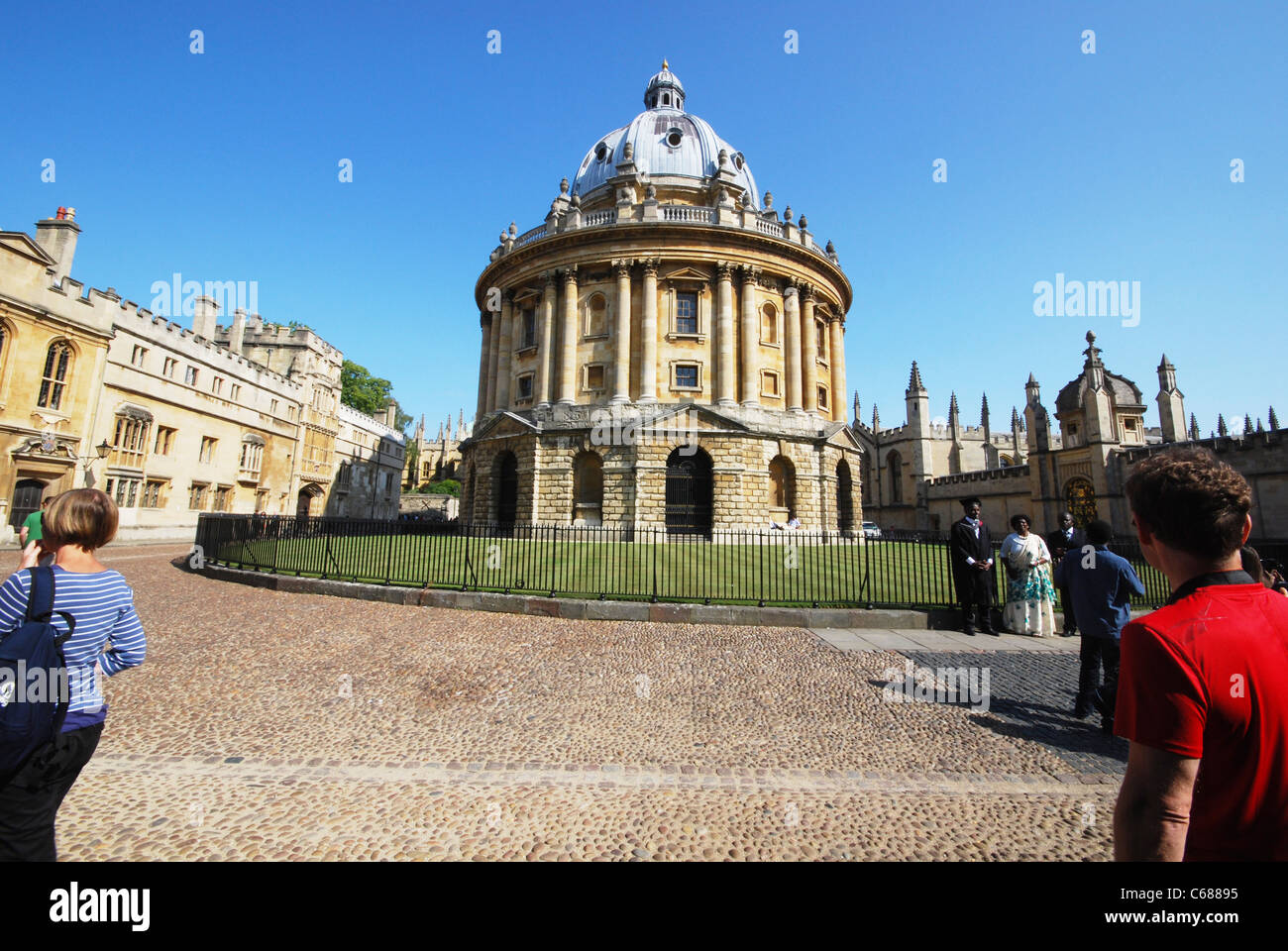 Radcliffe camera rotunda oxford university hi-res stock photography and ...