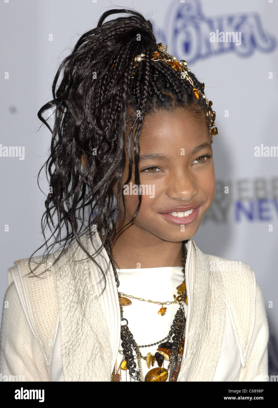 Willow smith red carpet hi-res stock photography and images - Alamy