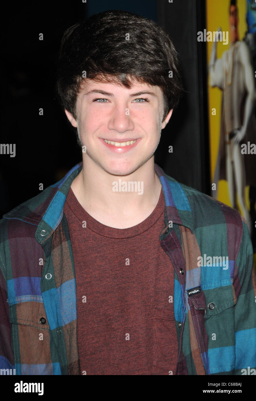 Dylan Minnette at arrivals for MEGAMIND Premiere, Grauman's Chinese ...
