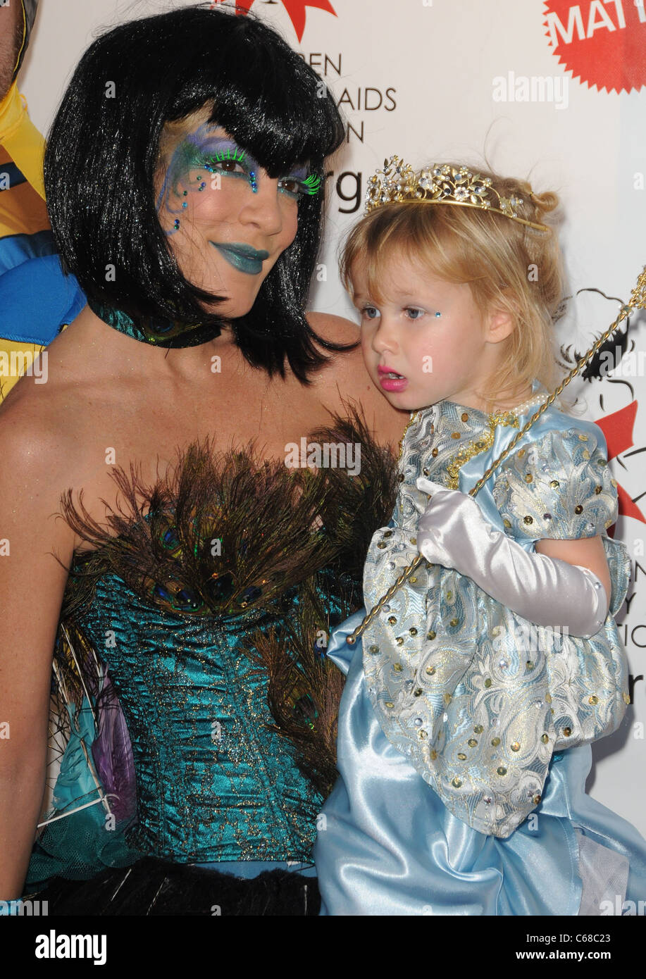 Tori Spelling, Stella McDermott at arrivals for The 17th Annual Dream ...