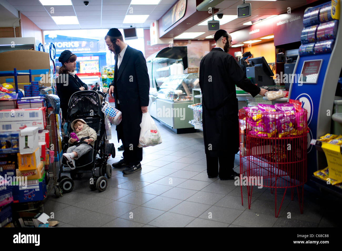 Orthodox Hassidic jews on summer holiday at Aberystwyth Wales UK ...
