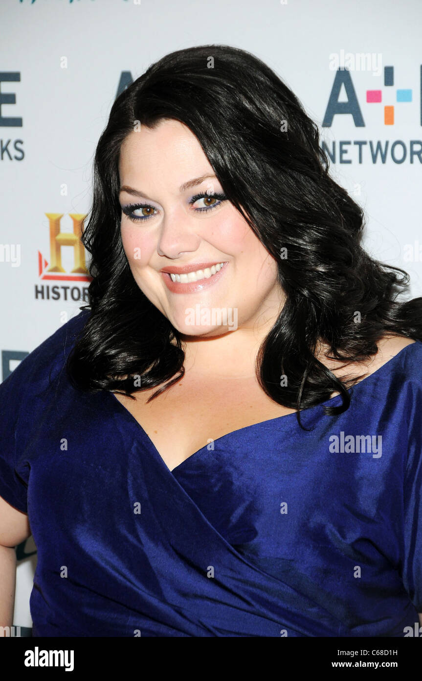 Brooke elliott hi-res stock photography and images - Alamy