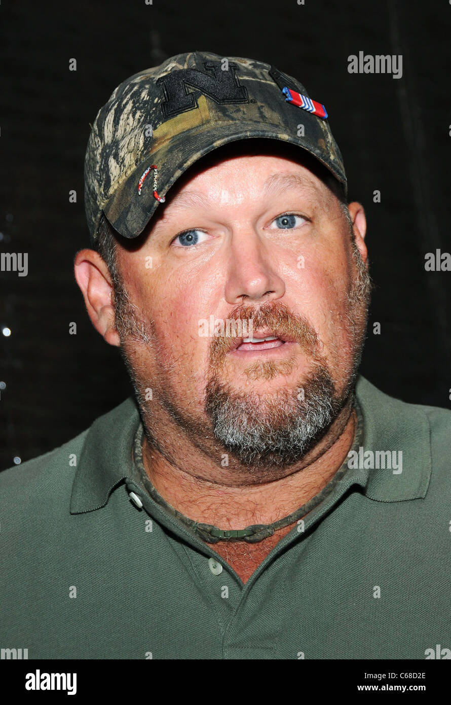 Daniel Whitney, Larry the Cable Guy at arrivals for A&E Television ...