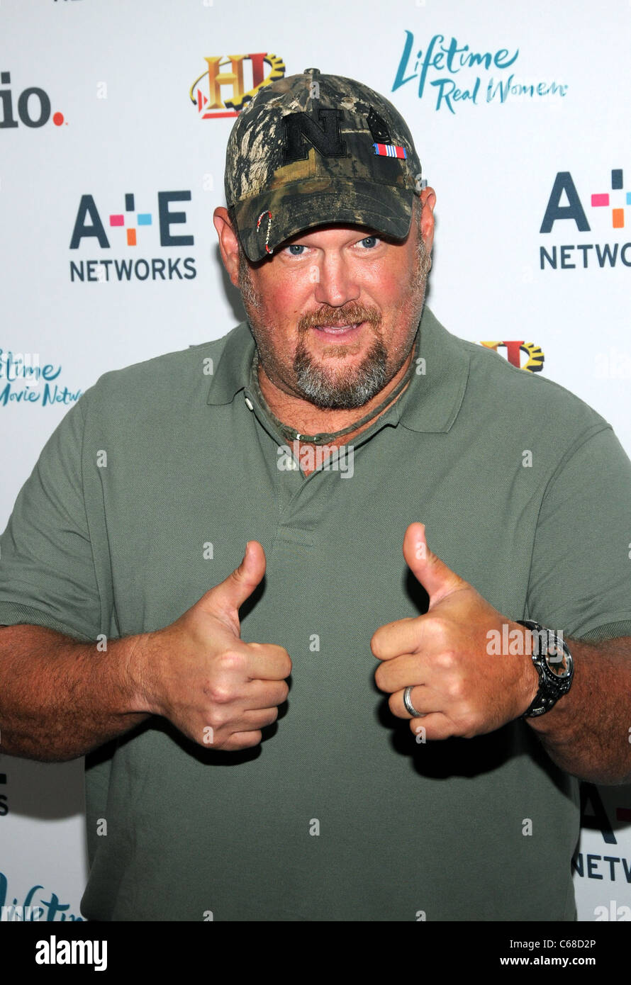 Daniel Whitney, Larry the Cable Guy at arrivals for A&E Television ...