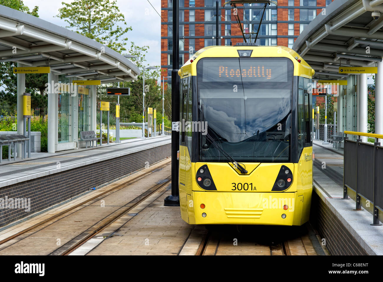 Trams stations hi-res stock photography and images - Alamy