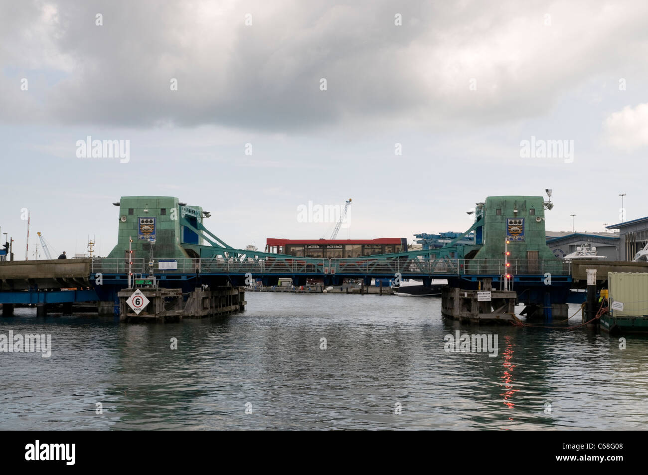 Poole Lifting Bridge Poole Dorset UK Stock Photo - Alamy