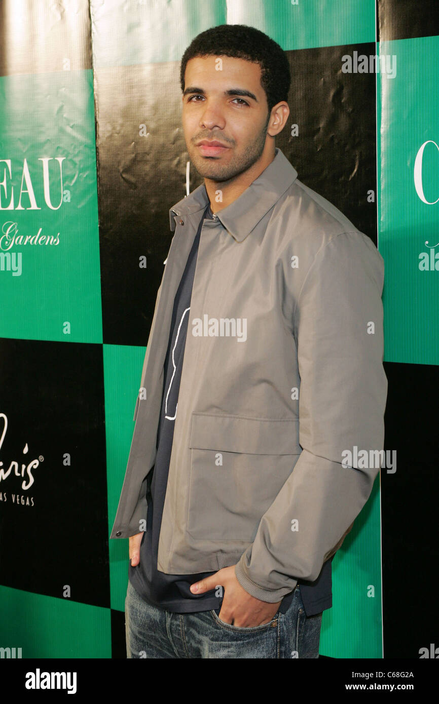 Drake in attendance for Chateau Nightclub and Gardens Grand Opening ...