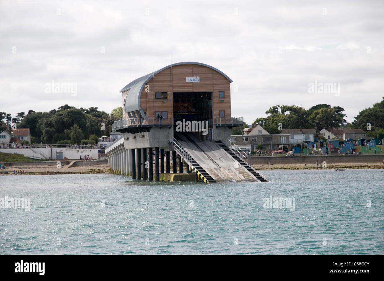 Bembridge pier isle wight hampshire hi-res stock photography and images ...