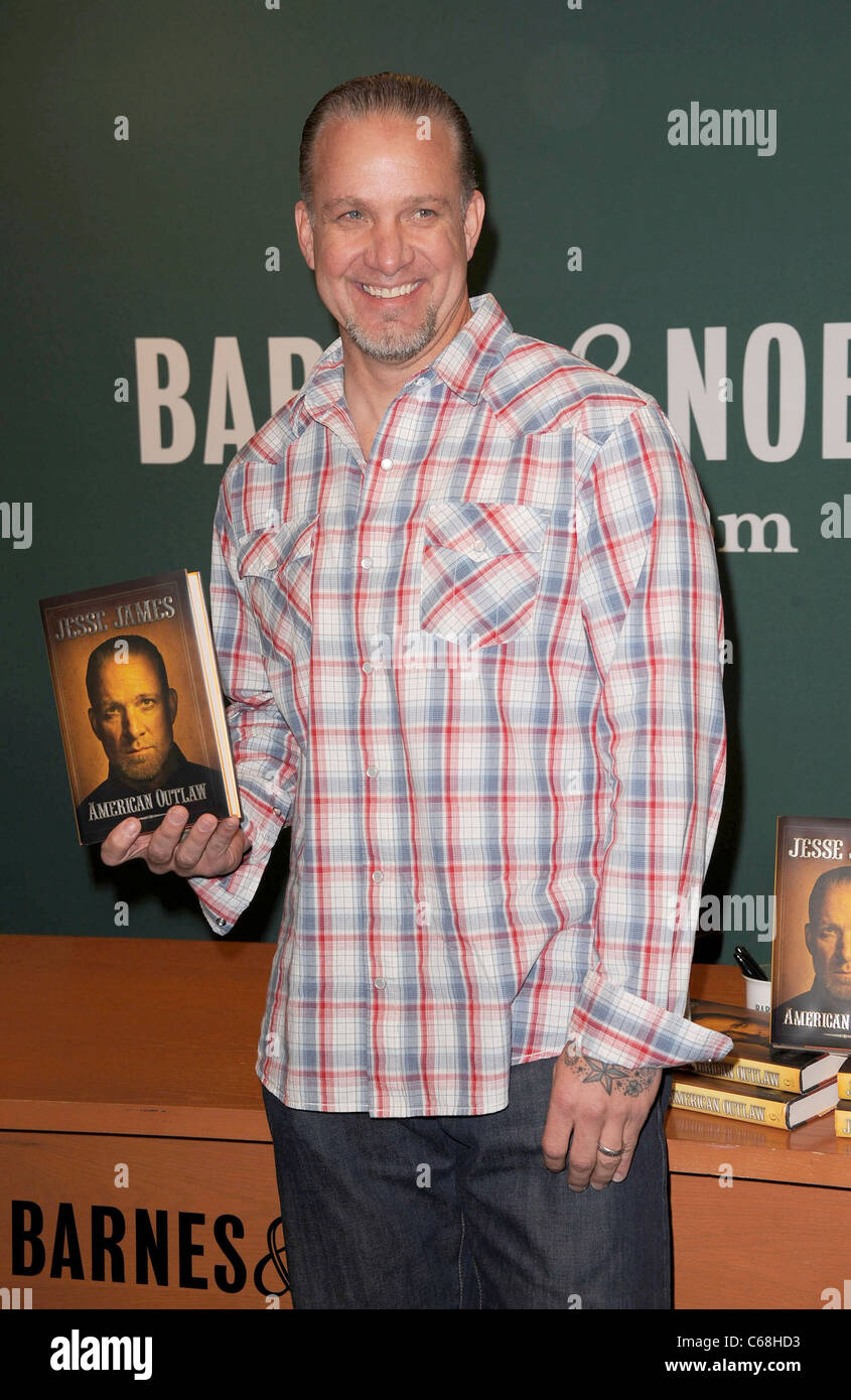 Jesse James at in-store appearance for Jesse James Book Signing for ...