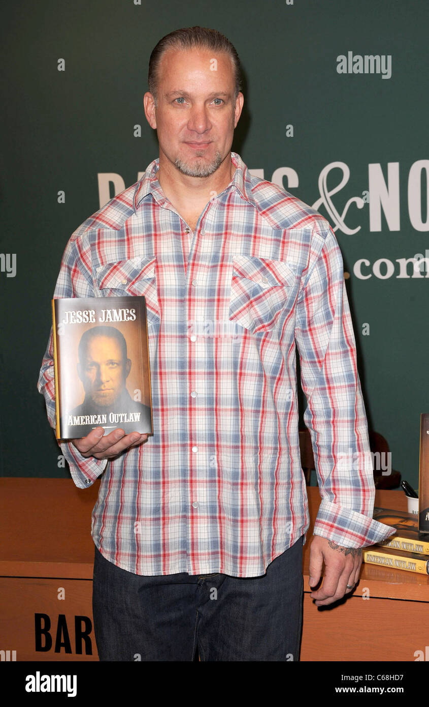 Jesse James at in-store appearance for Jesse James Book Signing for ...