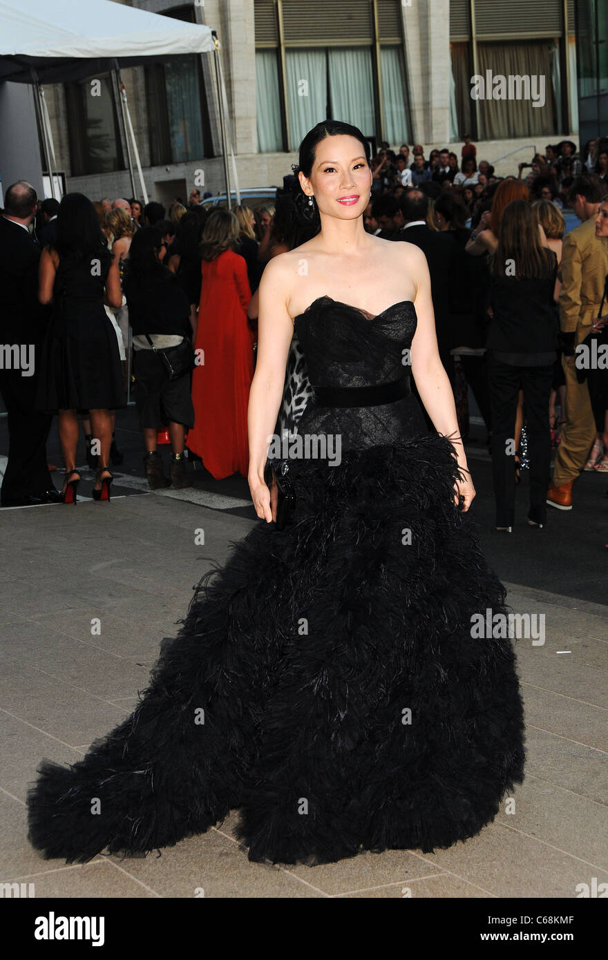 Lucy Liu at arrivals for The 2011 CFDA Fashion Awards, Alice Tully Hall ...