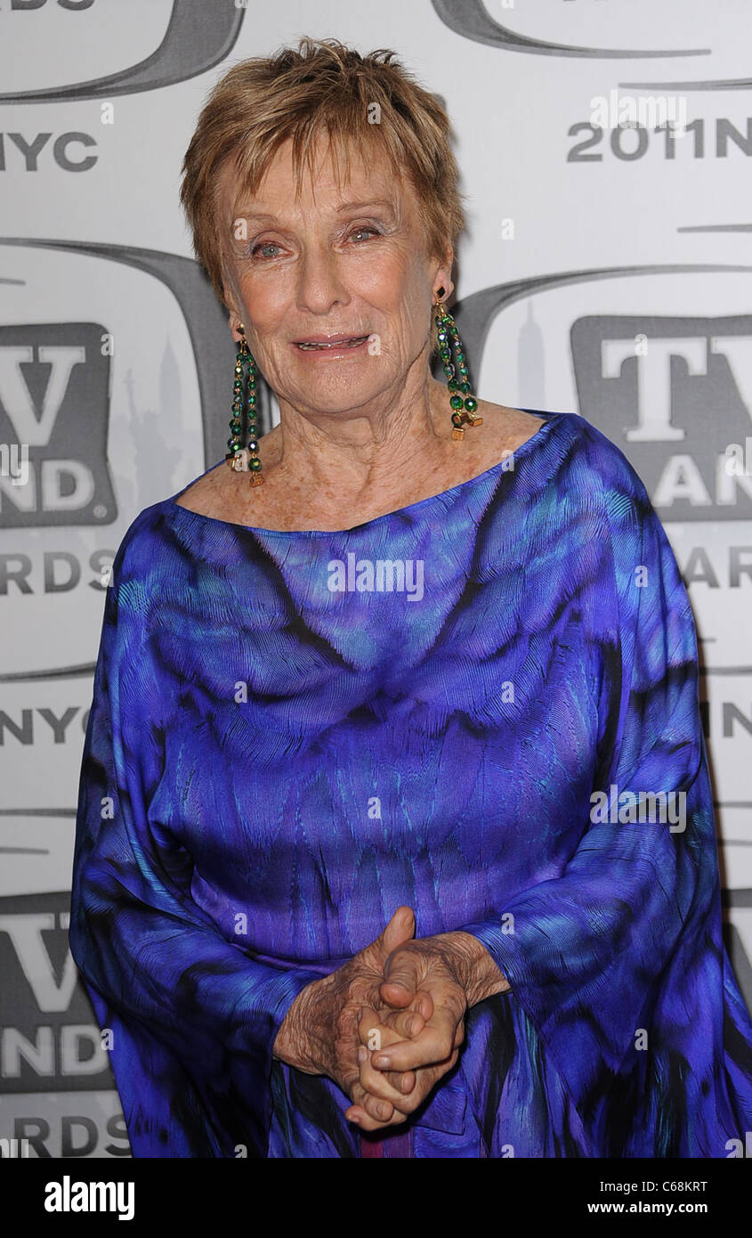 Cloris Leachman in attendance for TV Land Awards 2011, Javits Center ...
