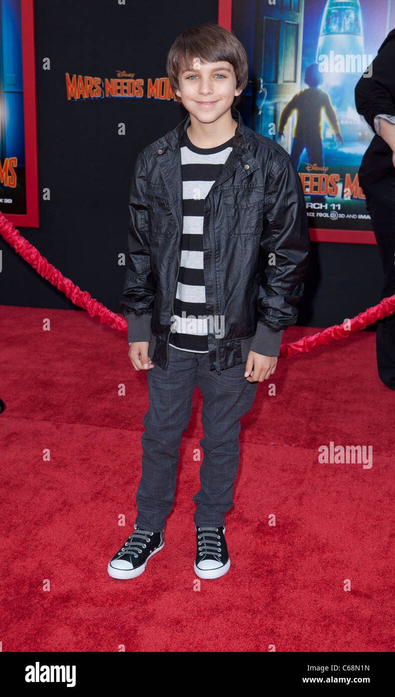 Seth Dusky at arrivals for MARS NEEDS MOMS Premiere, El Capitan Theatre ...