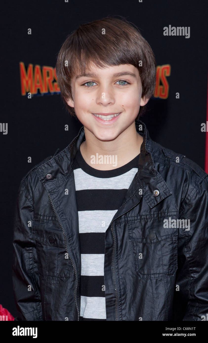 Seth Dusky at arrivals for MARS NEEDS MOMS Premiere, El Capitan Theatre ...
