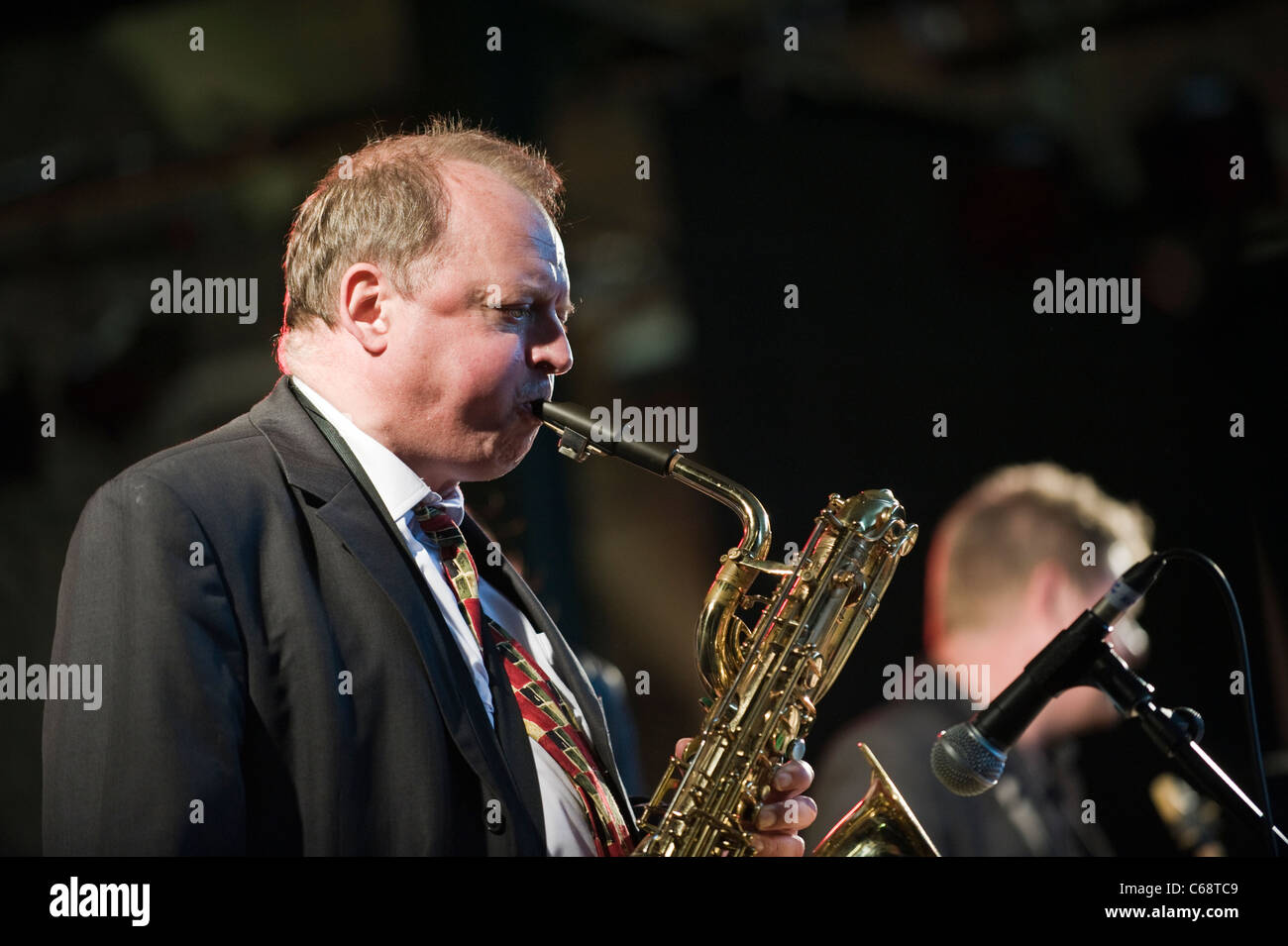 Professional saxophonists hi-res stock photography and images - Alamy