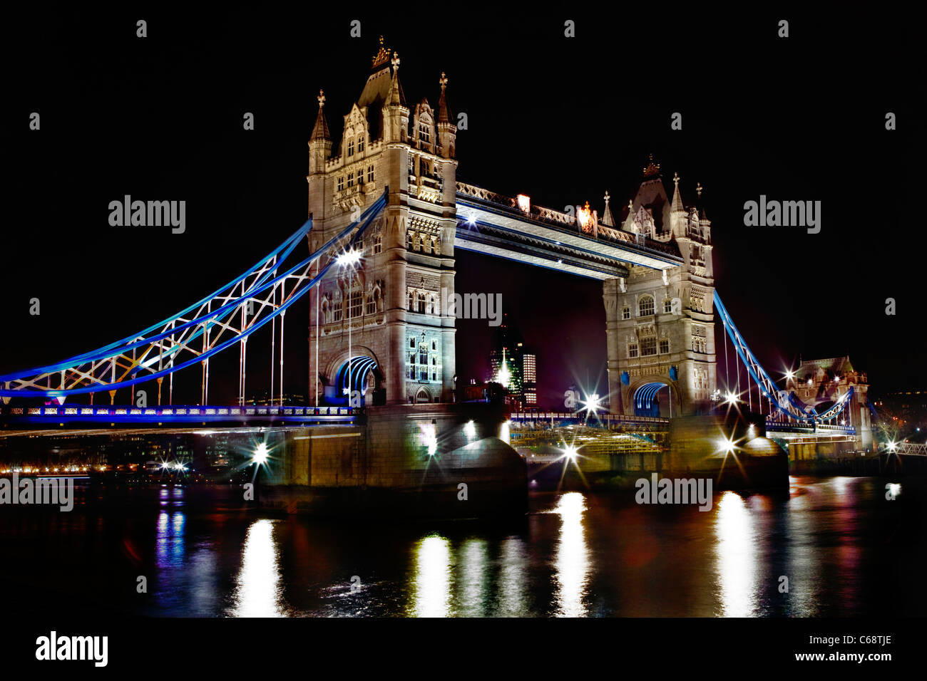 Tower bridge at night Stock Photo - Alamy