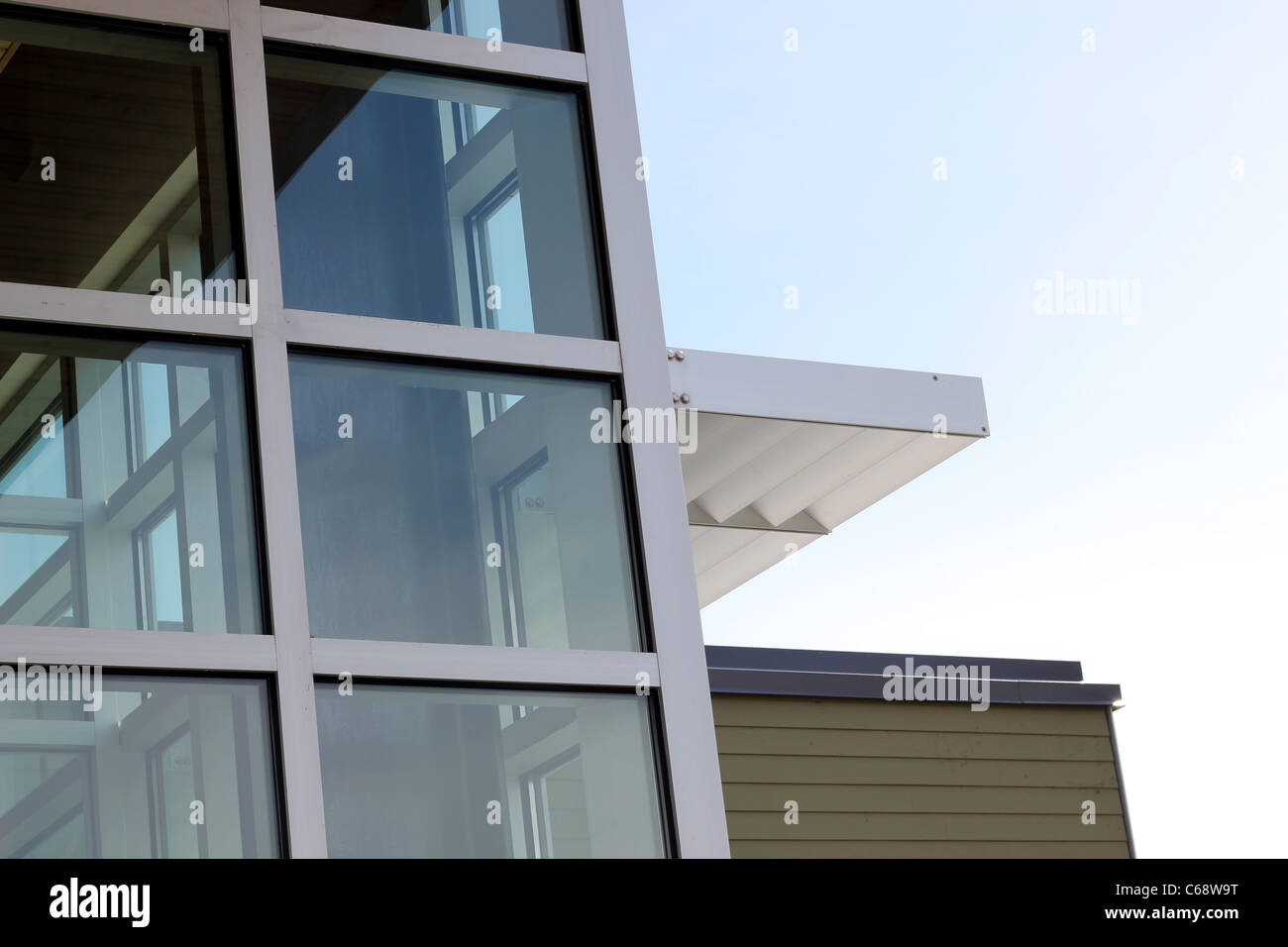 Library commercial building hi-res stock photography and images - Alamy