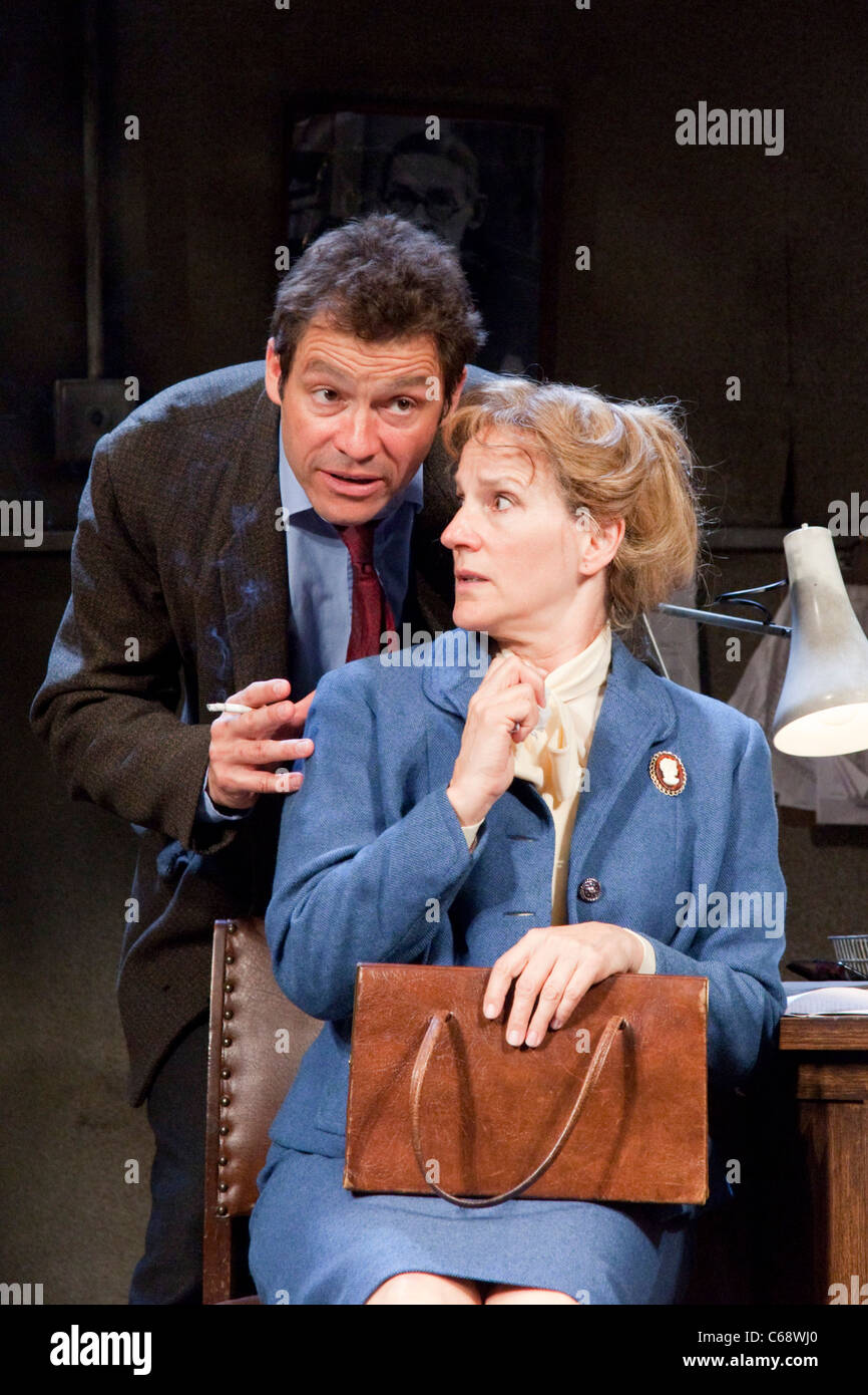 Dominic west actor garden hi-res stock photography and images - Alamy