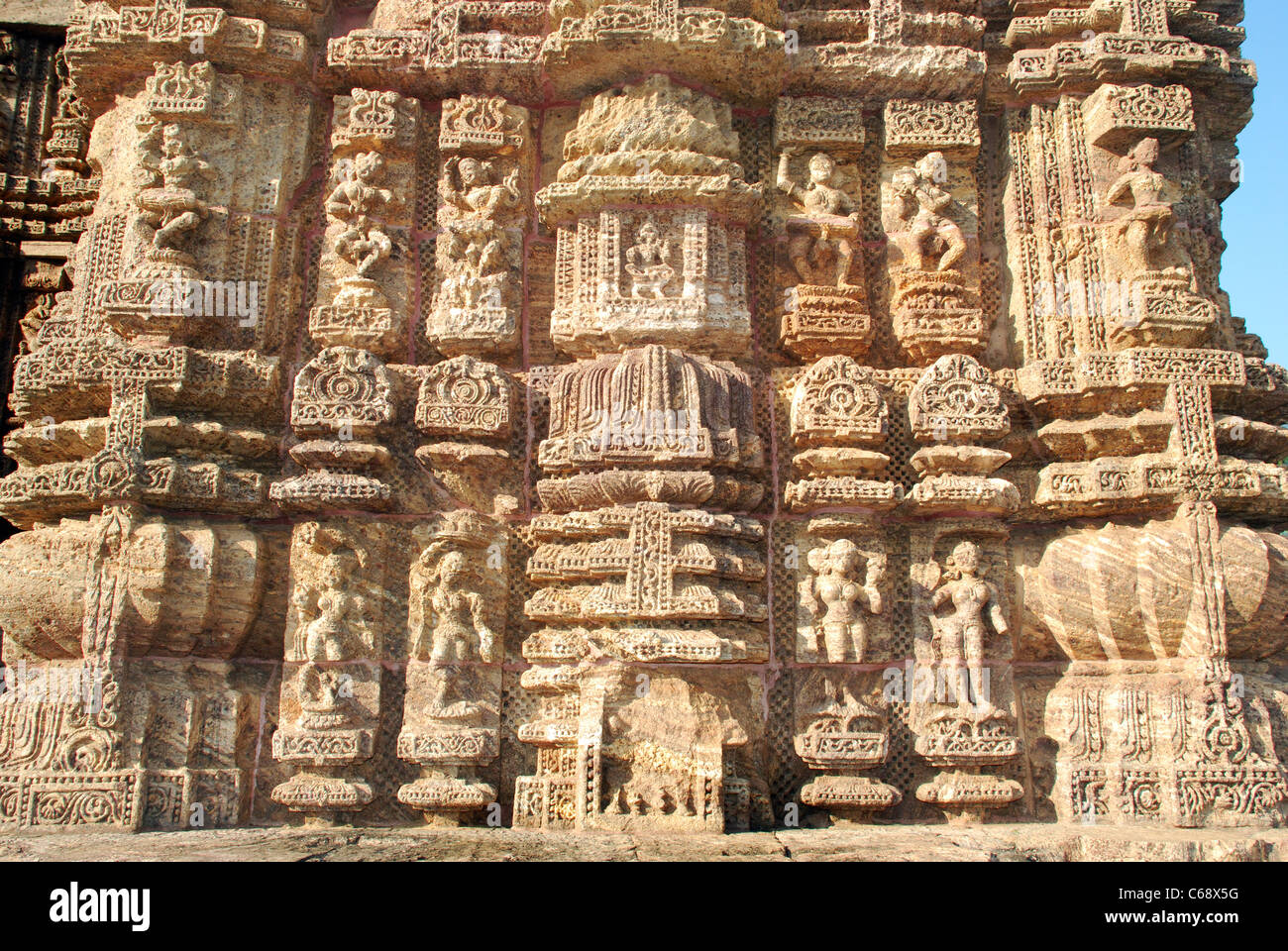 Details of stone sculpture. Konark Sun Temple, Orissa India. UNESCO ...