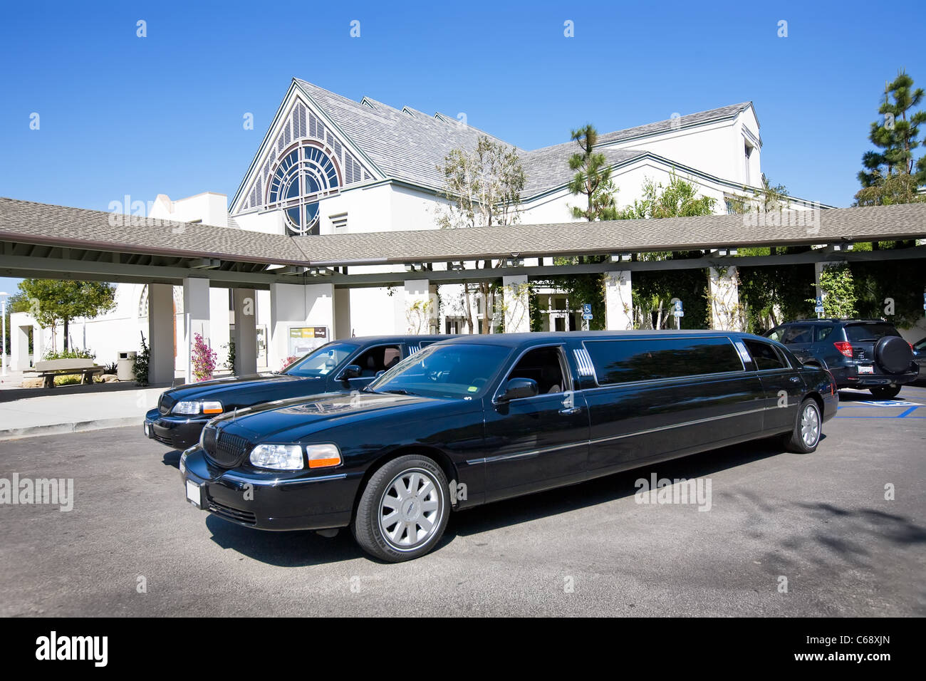 Limo parking hi-res stock photography and images - Alamy