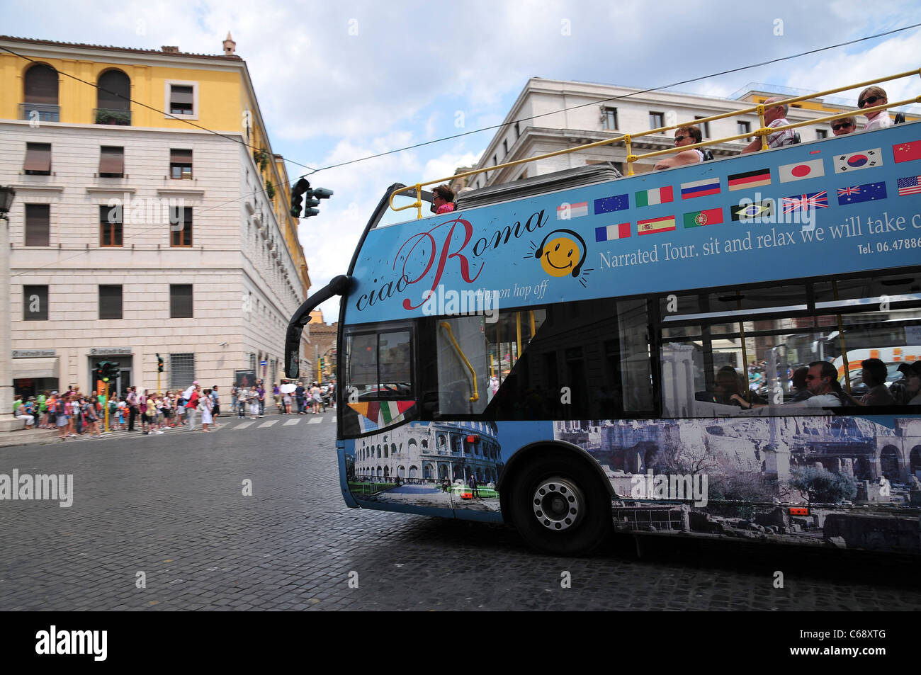 Vatican City, Rome, Italy sightseeing bus Stock Photo - Alamy