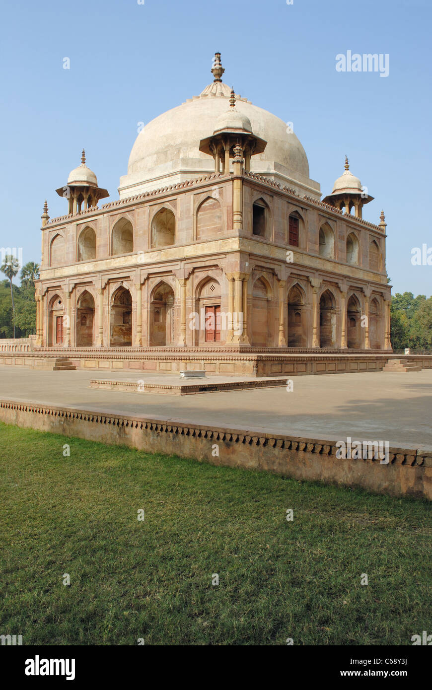Khusro bagh tomb at prayagraj hi-res stock photography and images - Alamy