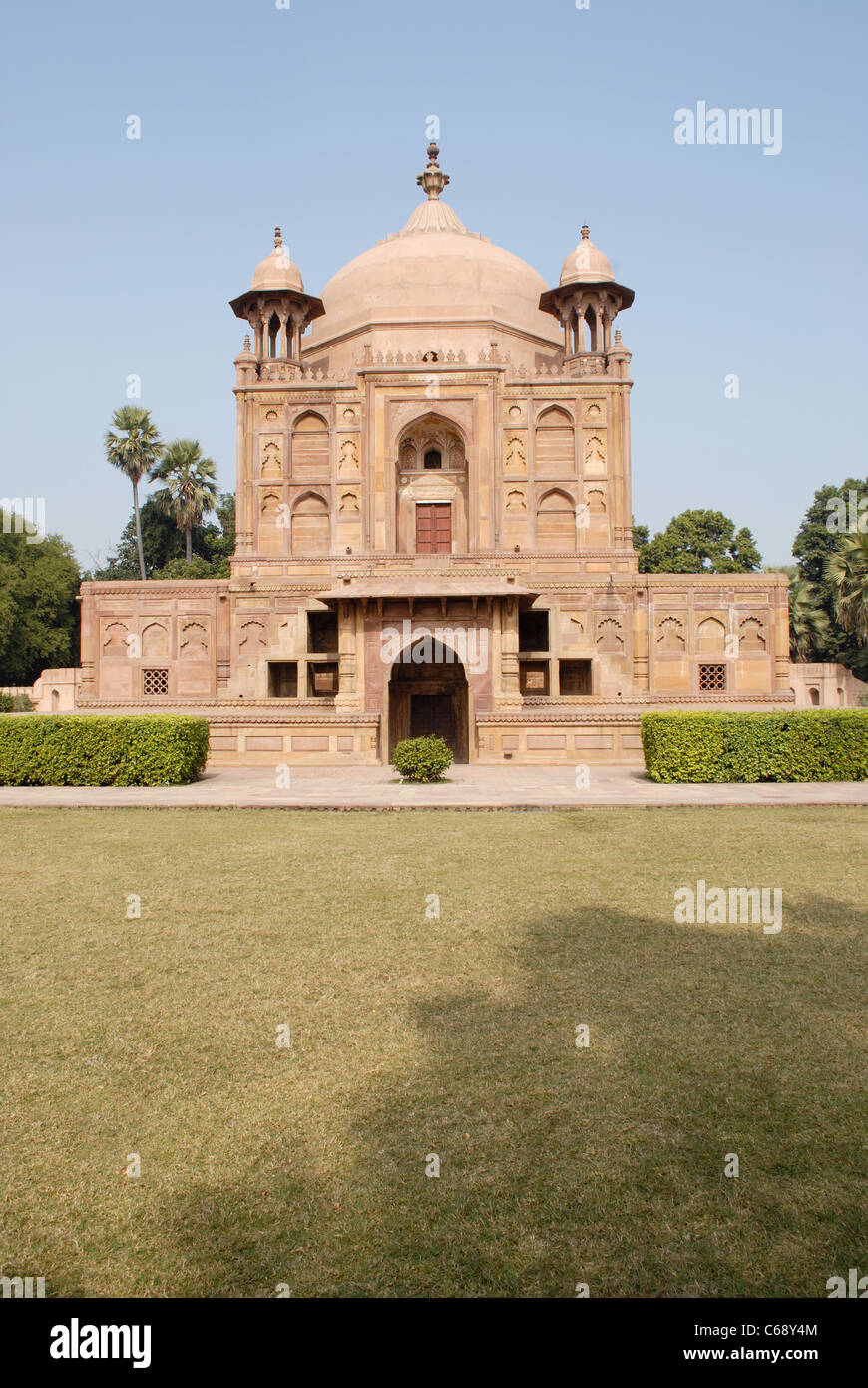 Khusro bagh hi-res stock photography and images - Alamy