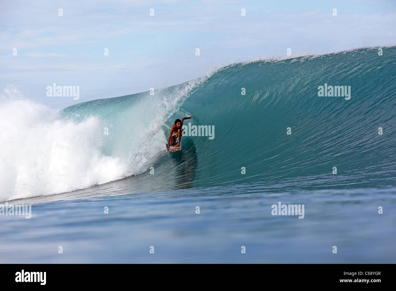 Perfect wave hi-res stock photography and images - Alamy