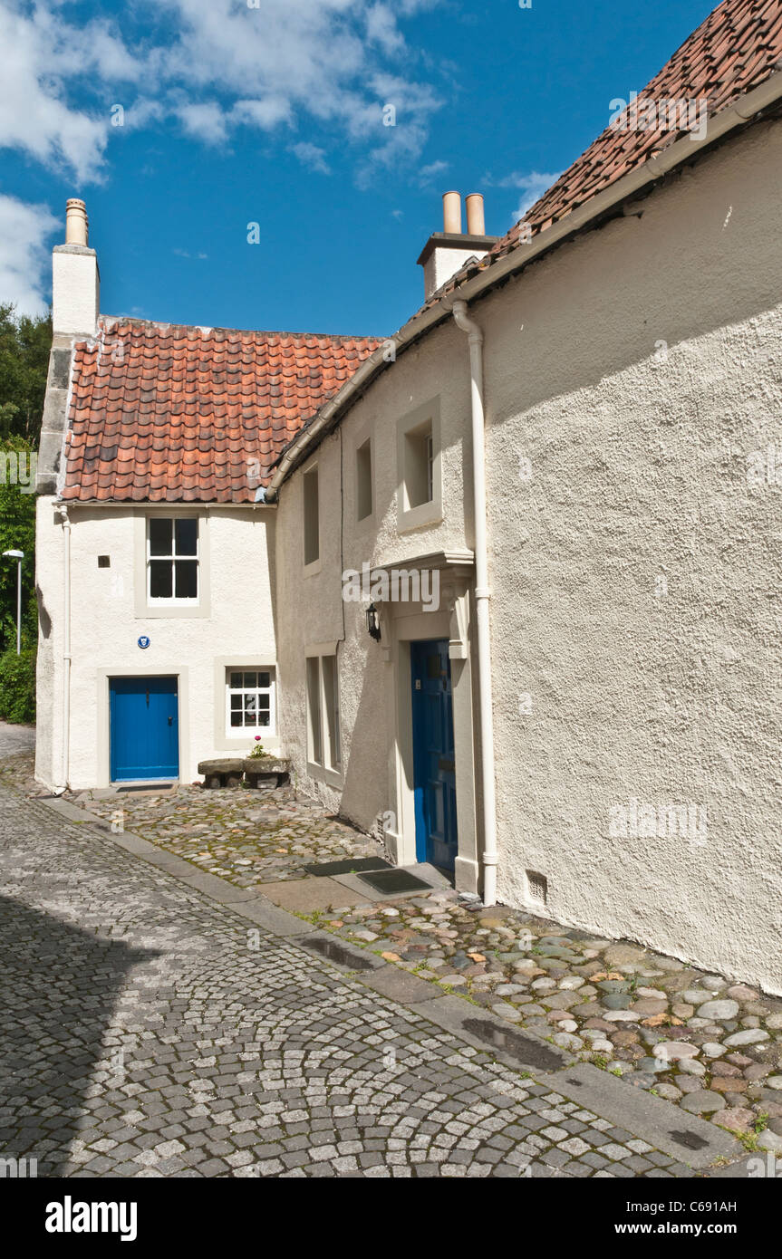 Cobbled Lane & Old restored Houses Culross Fife Scotland Stock Photo ...