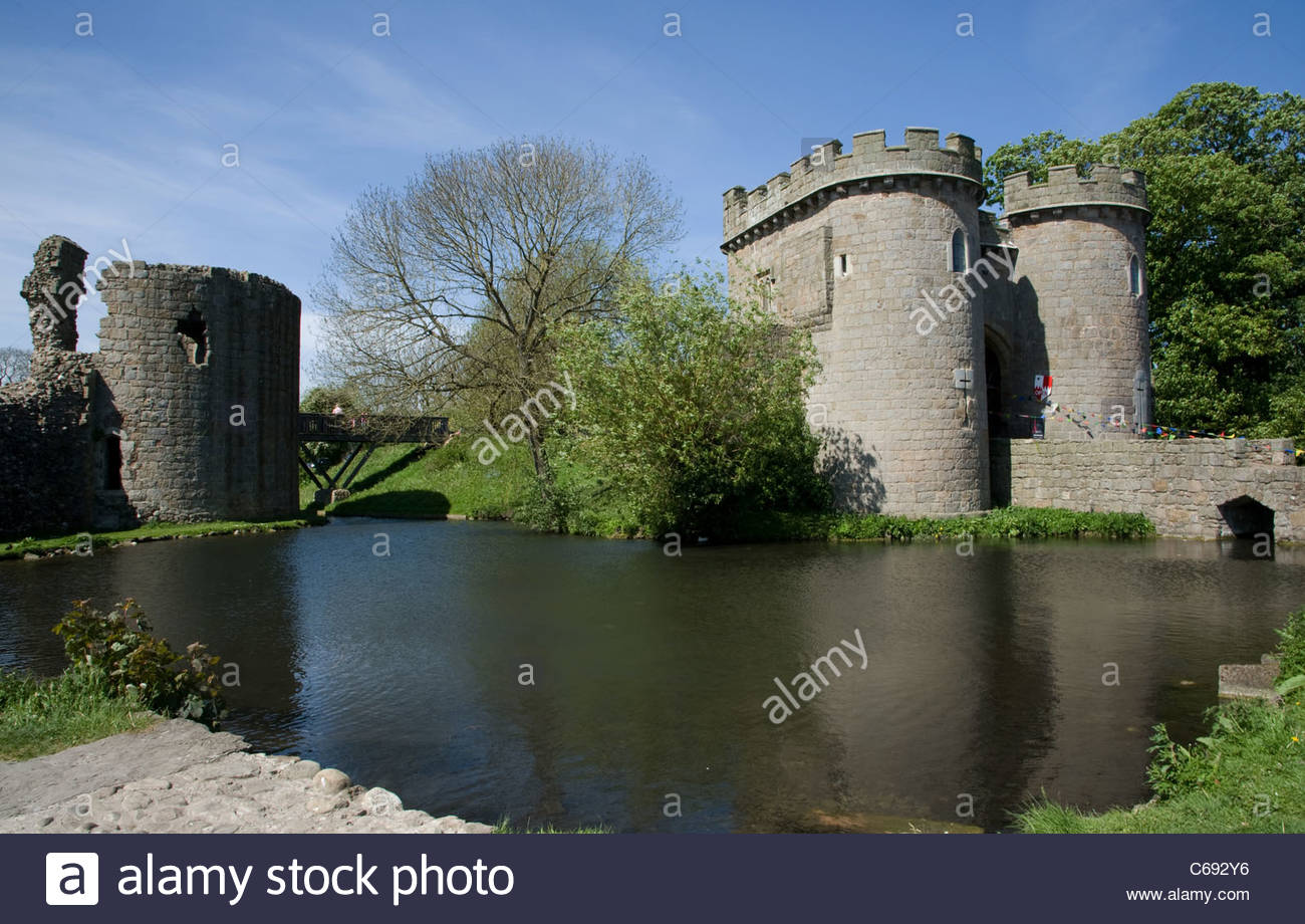 Whittington Castle Shropshire Stock Photos & Whittington Castle ...