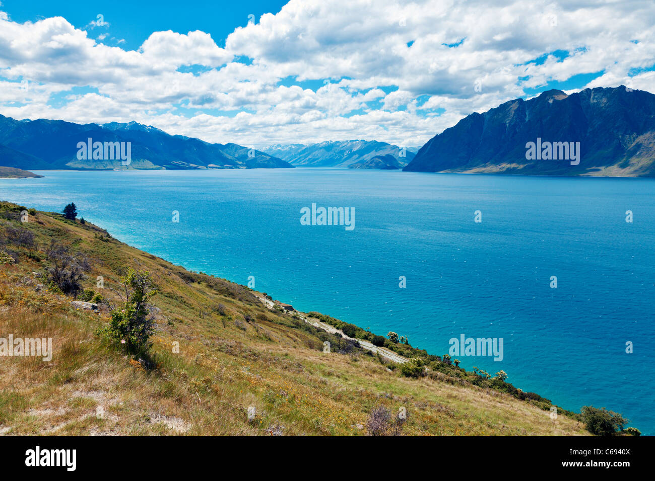 Lake Hawea in New Zealand Stock Photo - Alamy