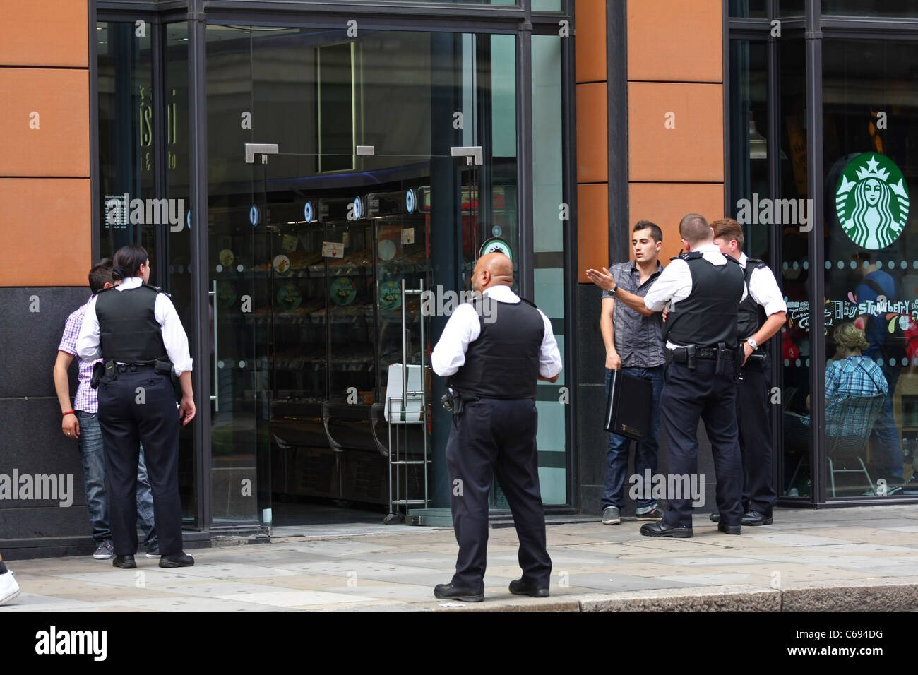 Two male policemen hi-res stock photography and images - Alamy