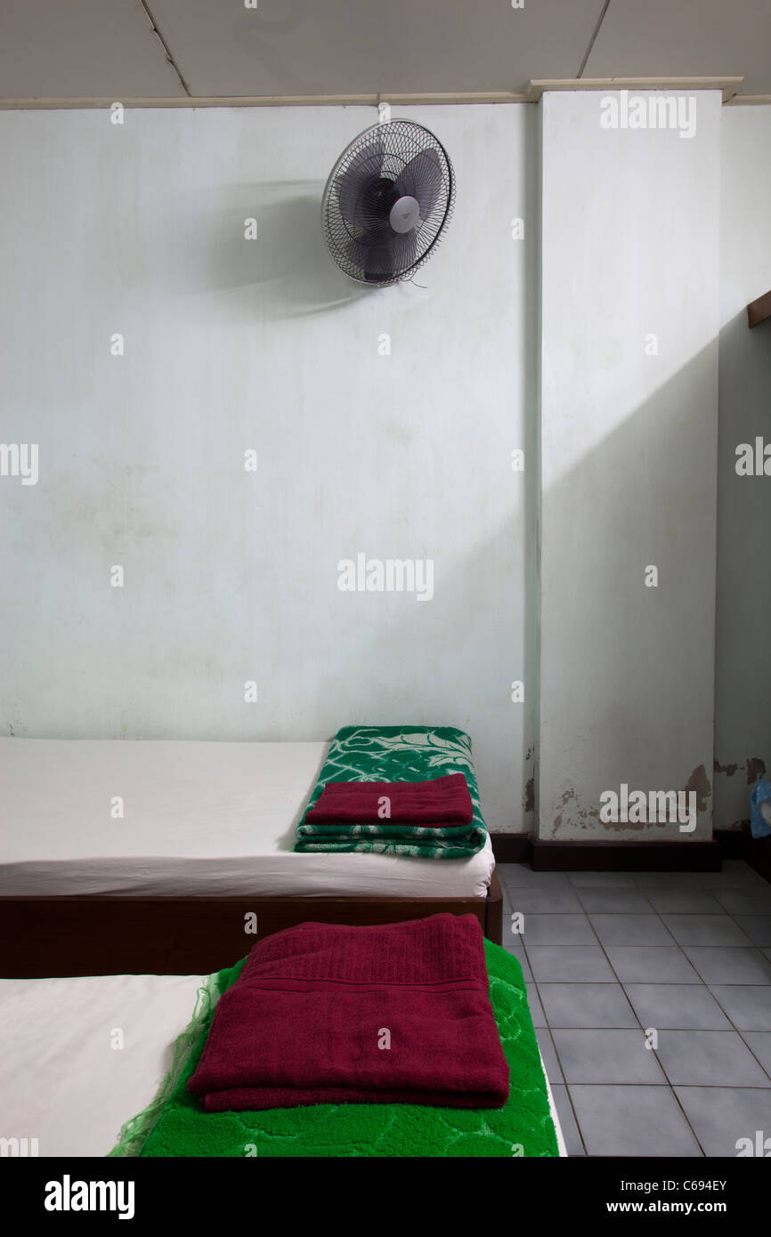 Basic rooms hi-res stock photography and images - Alamy