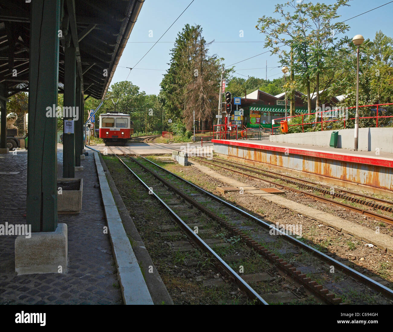 Intermediate stop on a Clog Railway to Széchenyi Hill in Budapest ...