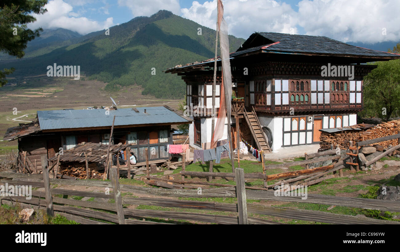 Phobjikha valley hi-res stock photography and images - Alamy