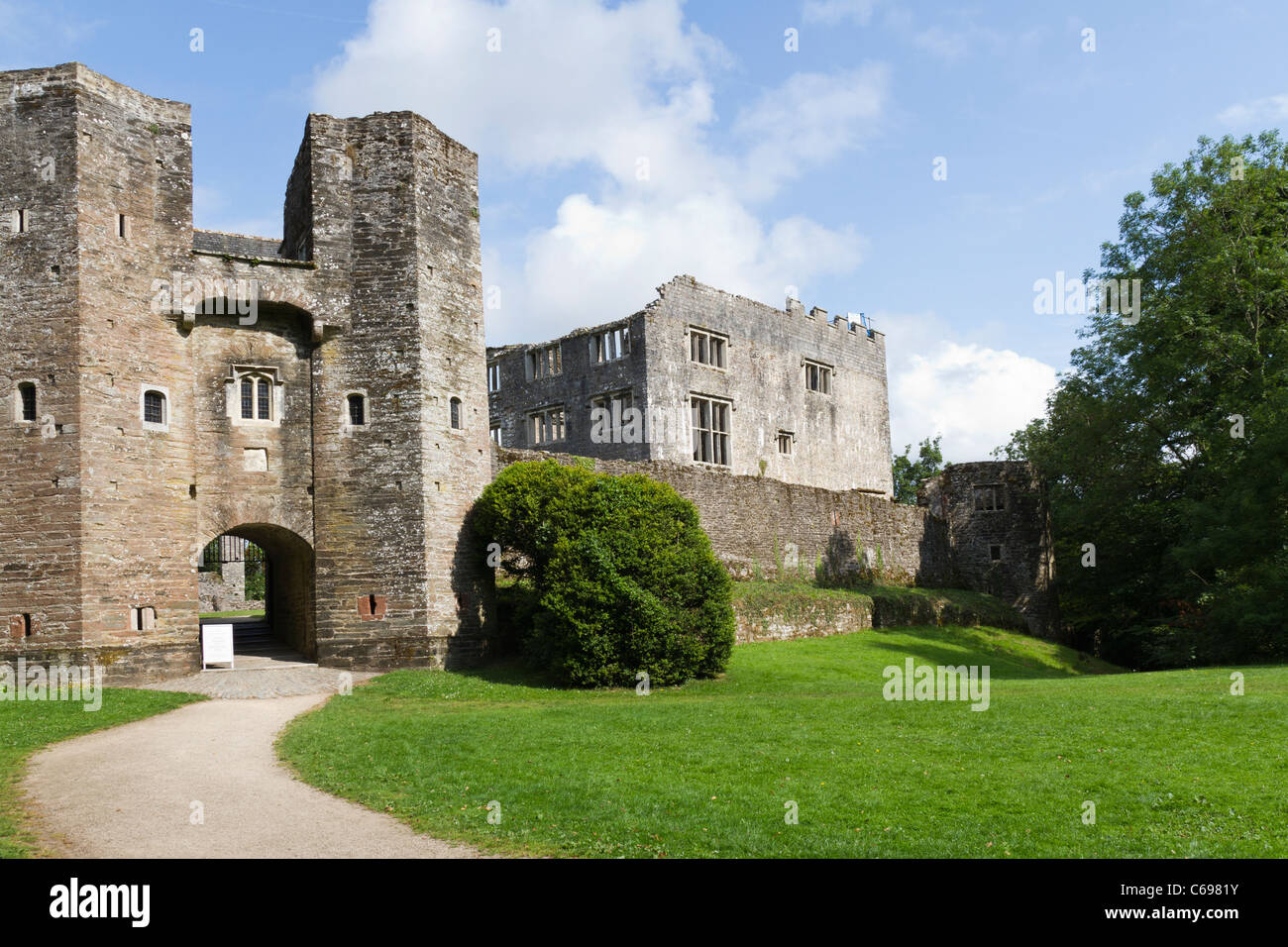 Berry Pomeroy castle in Devon Stock Photo - Alamy