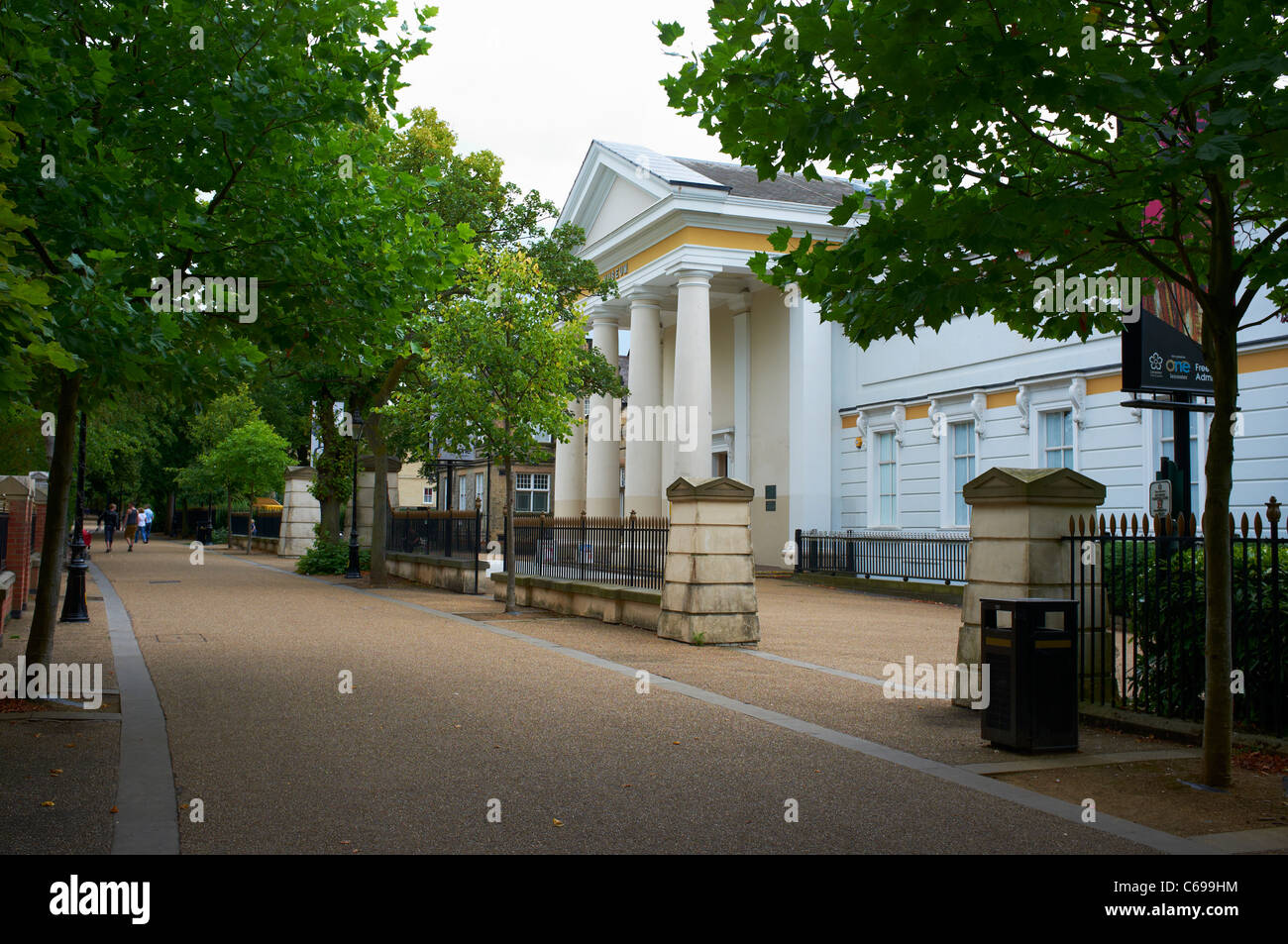 Walk museum and art gallery hi-res stock photography and images - Alamy