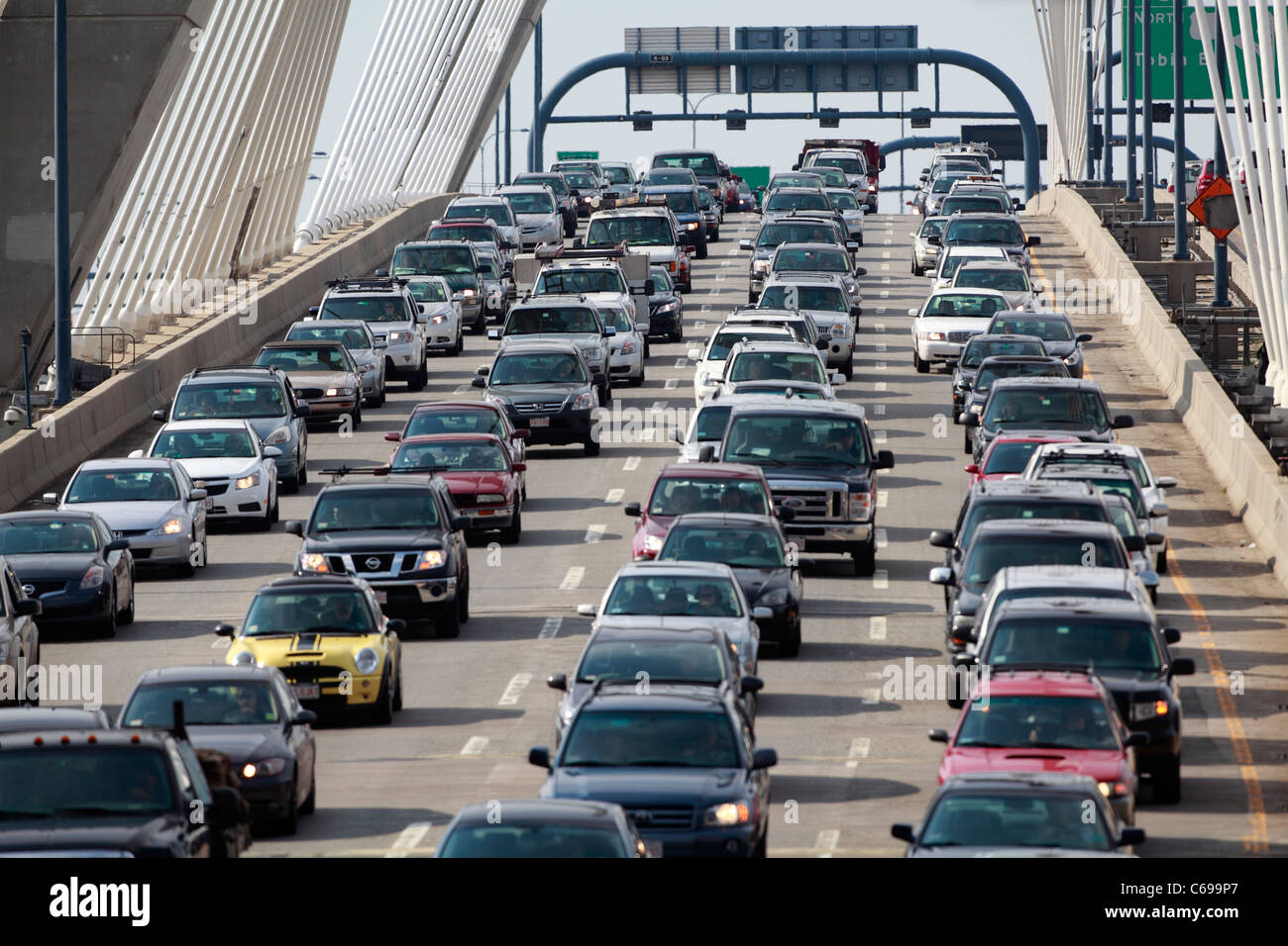Heavy rush hour traffic on the Zakim bridge into Boston Stock Photo - Alamy